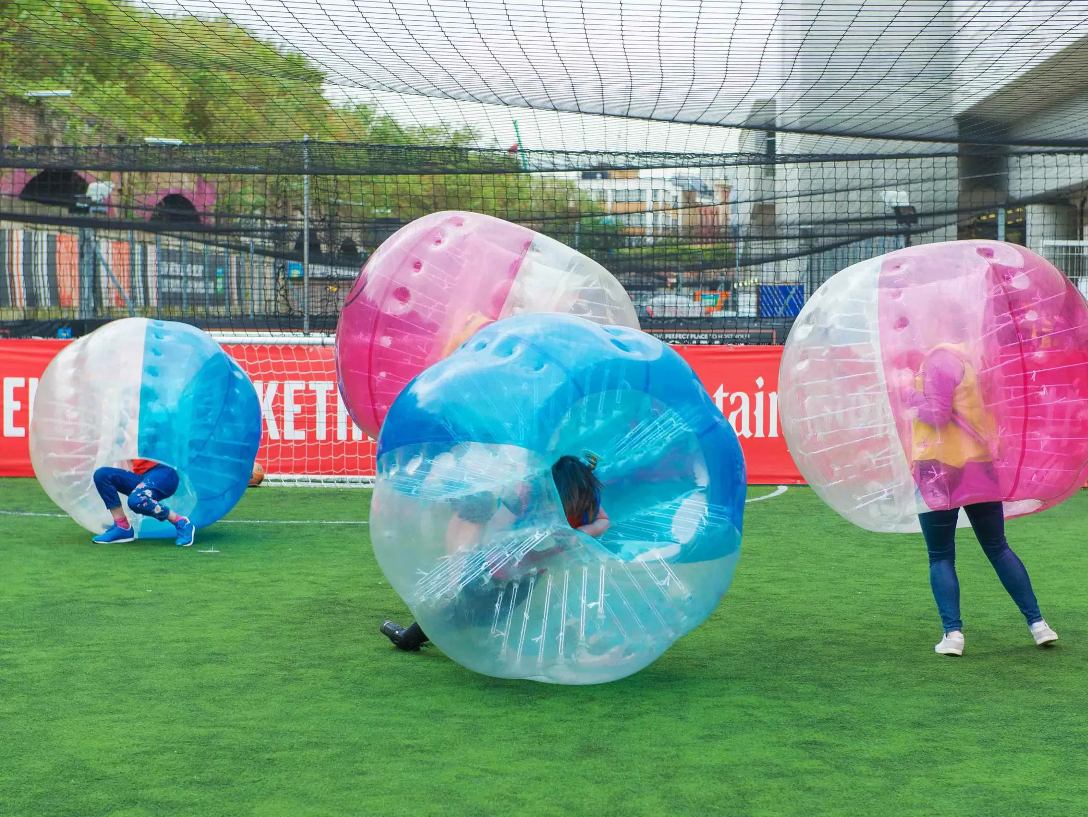 Top 10 Outdoor Team Building Activities | Fun Games & Events