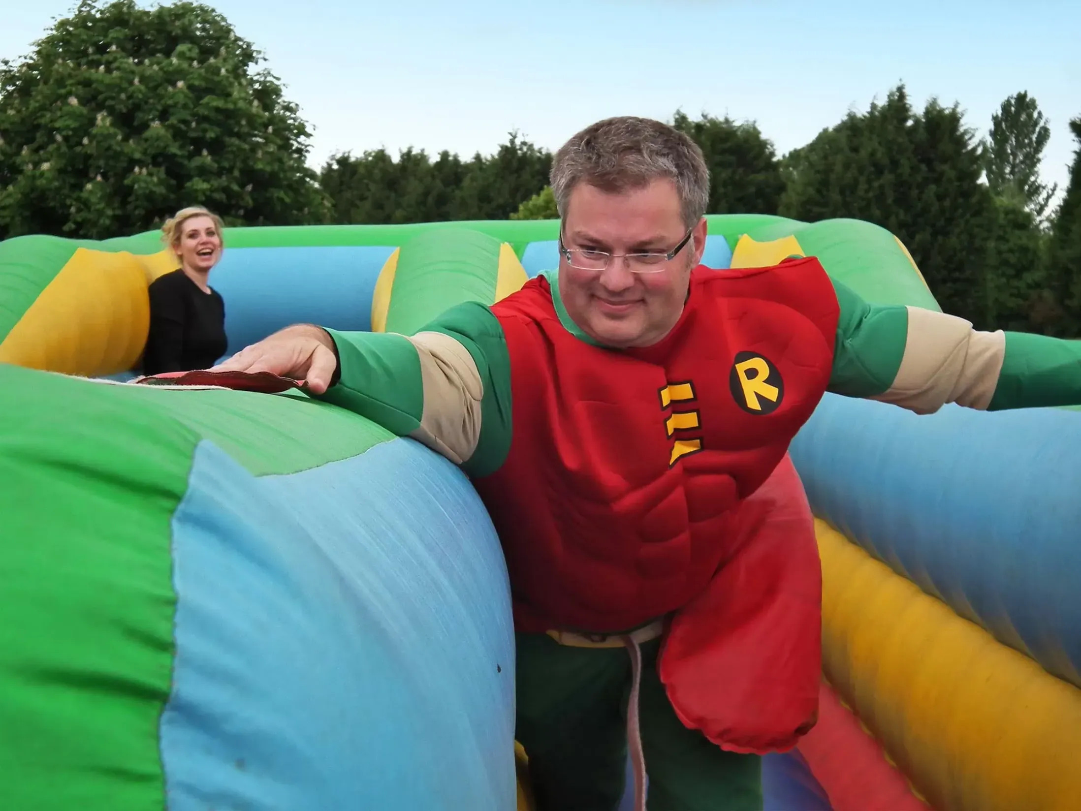 Top 10 Outdoor Team Building Activities | Fun Games & Events